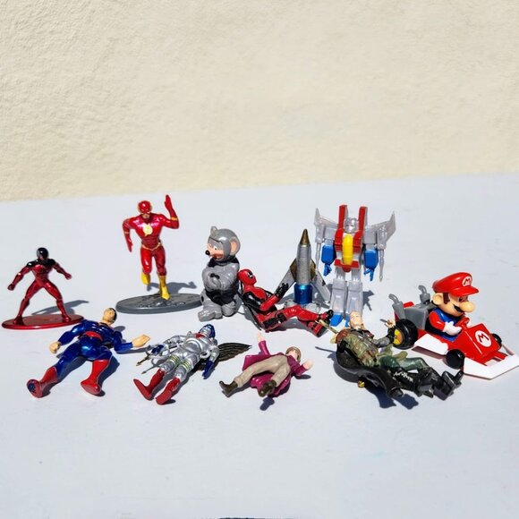 Nintendo | Toys | Small Mini Action Figures Bundle Deadpool Legolas ...